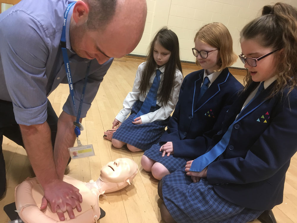 Spires College in new life-saving classes - Boostdigitalmedia.net